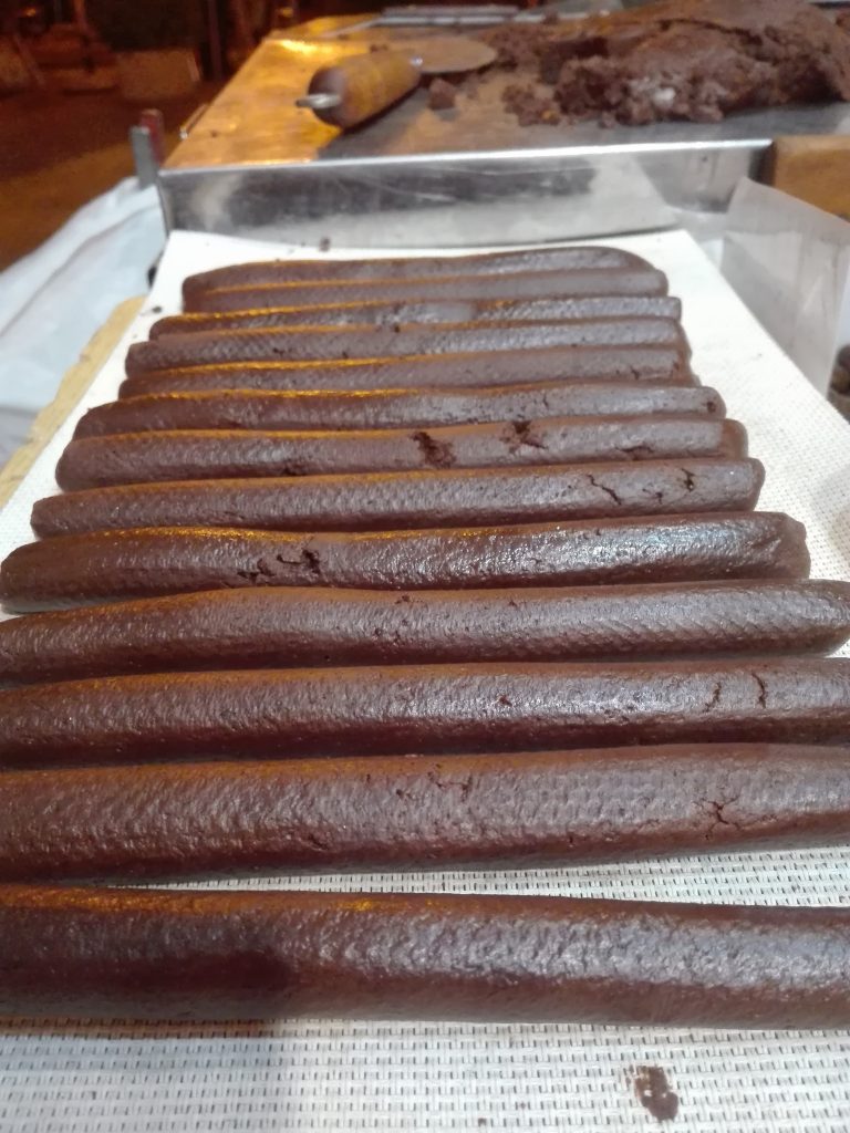 Chocolate redondo CHOCOBOLLO, MENTA🍃 - Chocolates Artesanos Familia ...